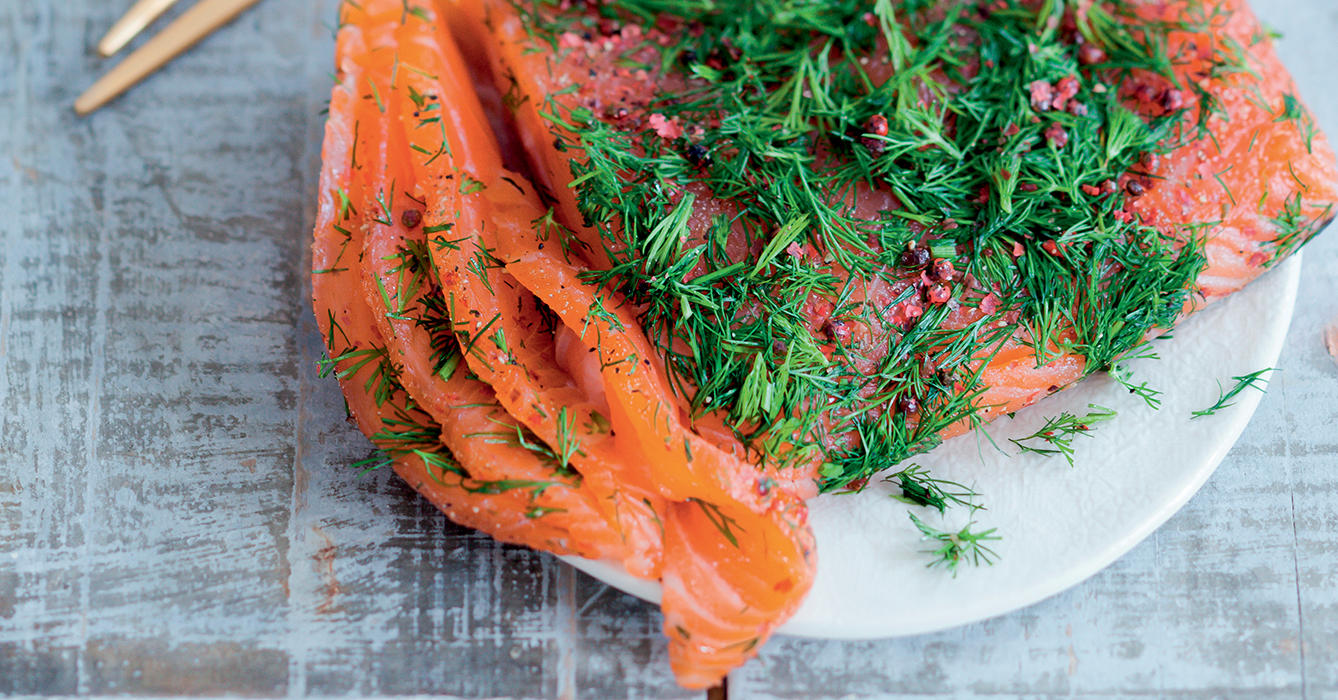 Recette de Noël : saumon gravlax - Le Blog d'Ici